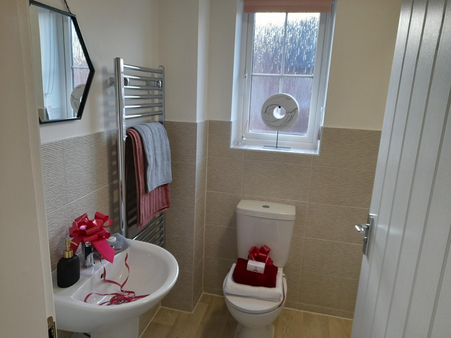 Alvaredus - Fairham - EMH | EMH